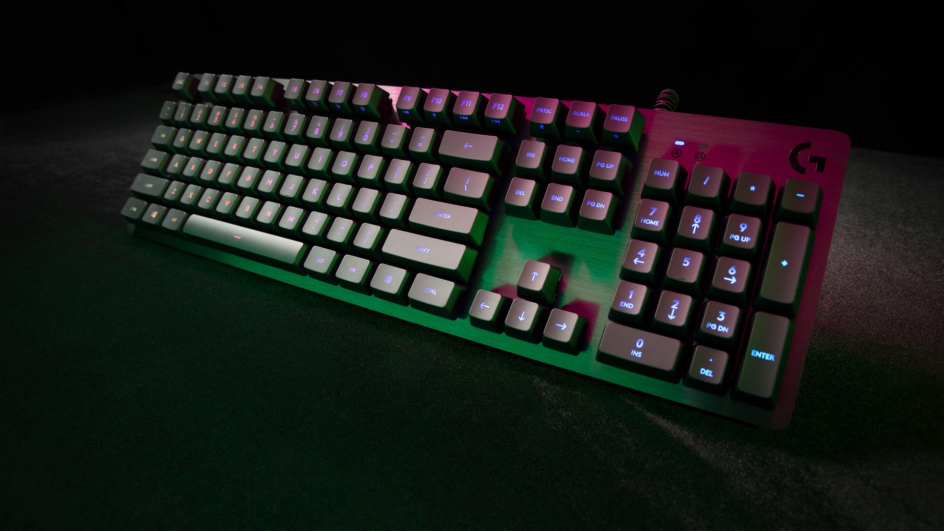 TEST: Logitech G513 Carbon